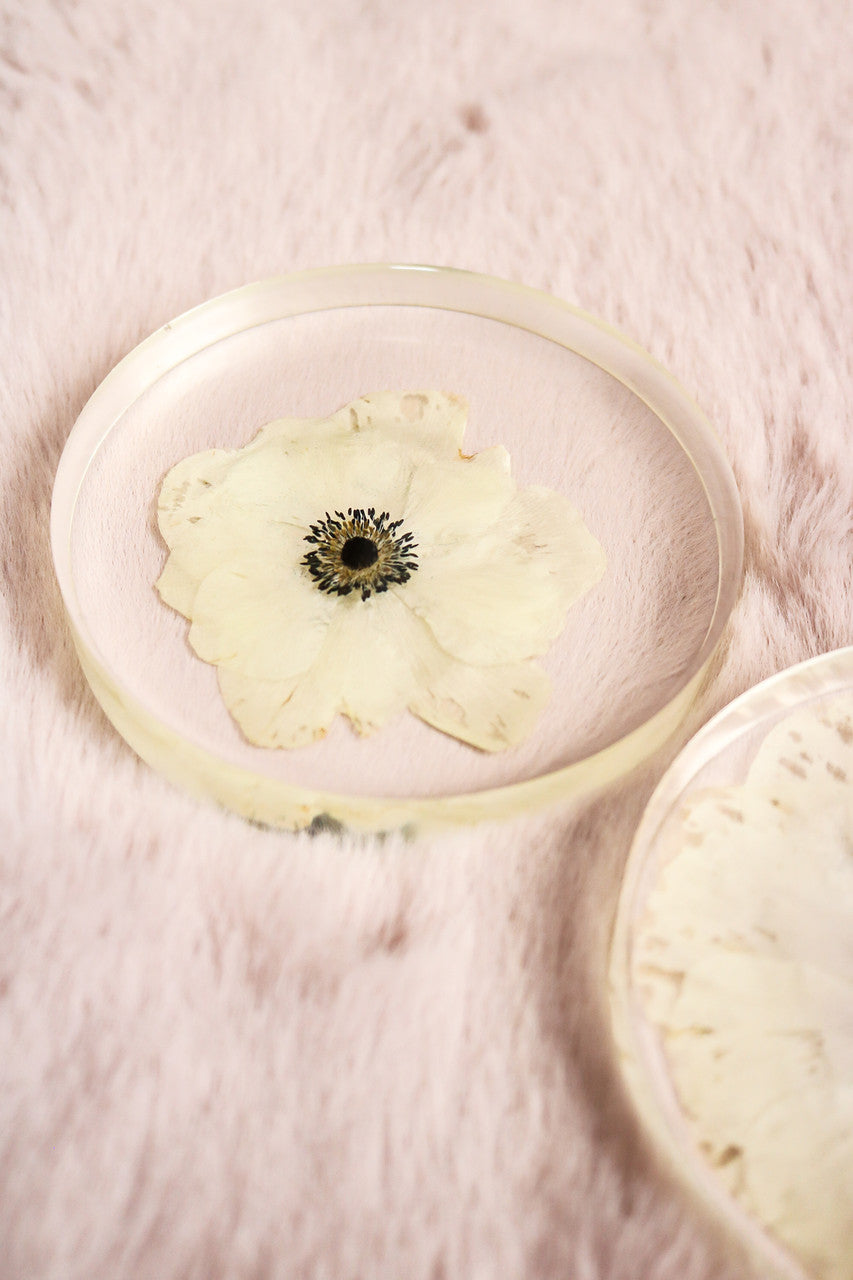 Custom Handmade Resin – White Poppy Preservation
